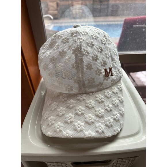 Accessories | White Mesh Floral Embroidery Baseball Hat | Poshmark